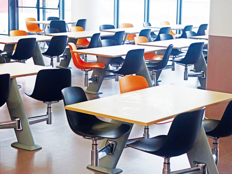 C'est la rentrée ! Découvrez notre mobilier scolaire - Groupe EPC